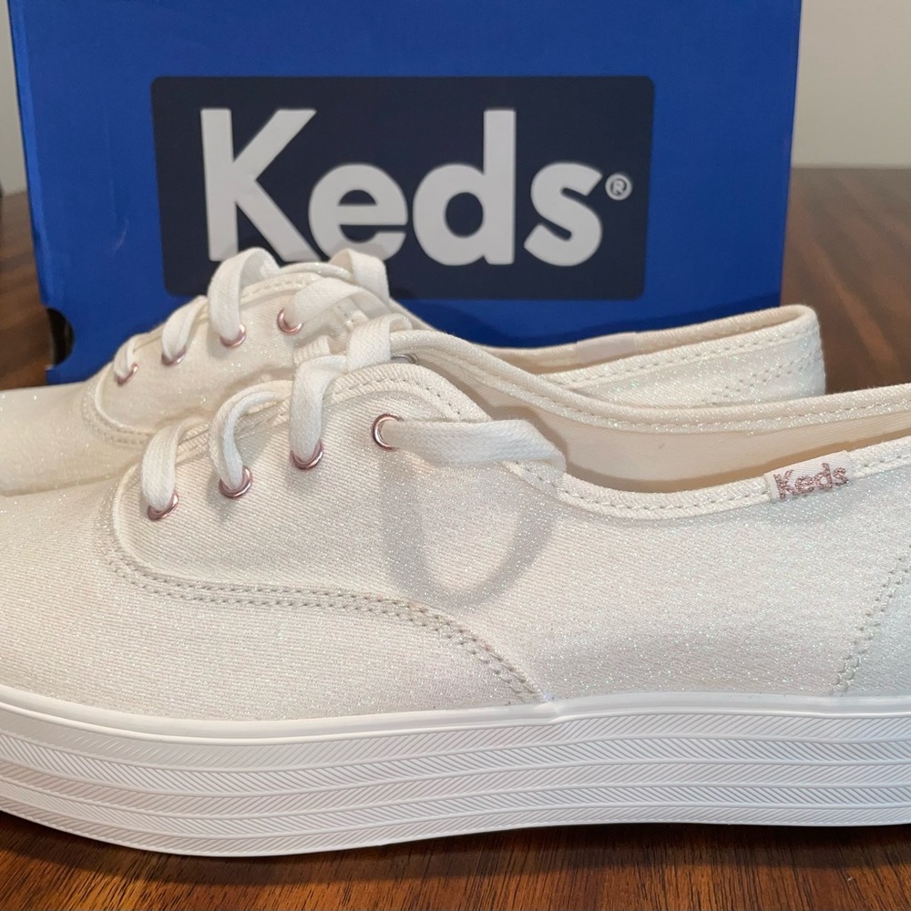 Keds Triple Kick Iridescent Lace-Up Sneakers Women’s … - Gem